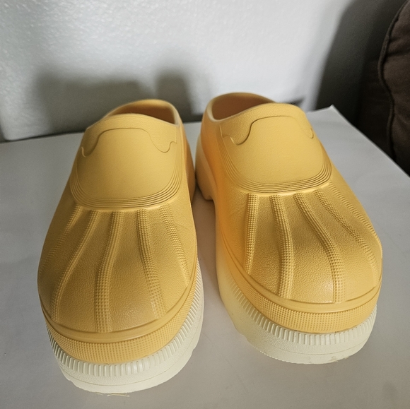 Shoes | Caribou Clogs Sorel Yellow Platform Clogs Sizes 8 | Poshmark